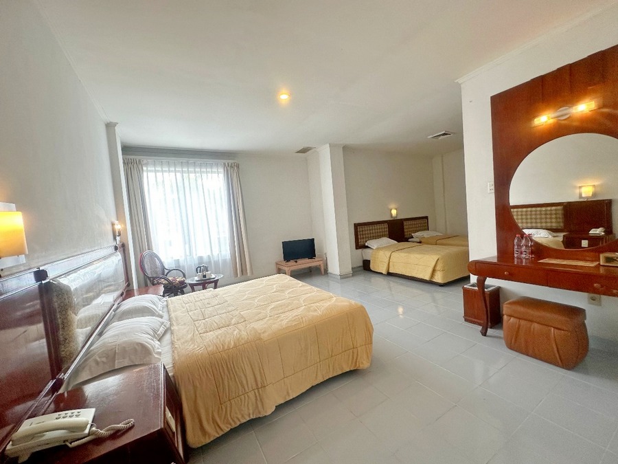 FAMILY SUITE ROOM - HOTEL WISATA INDAH